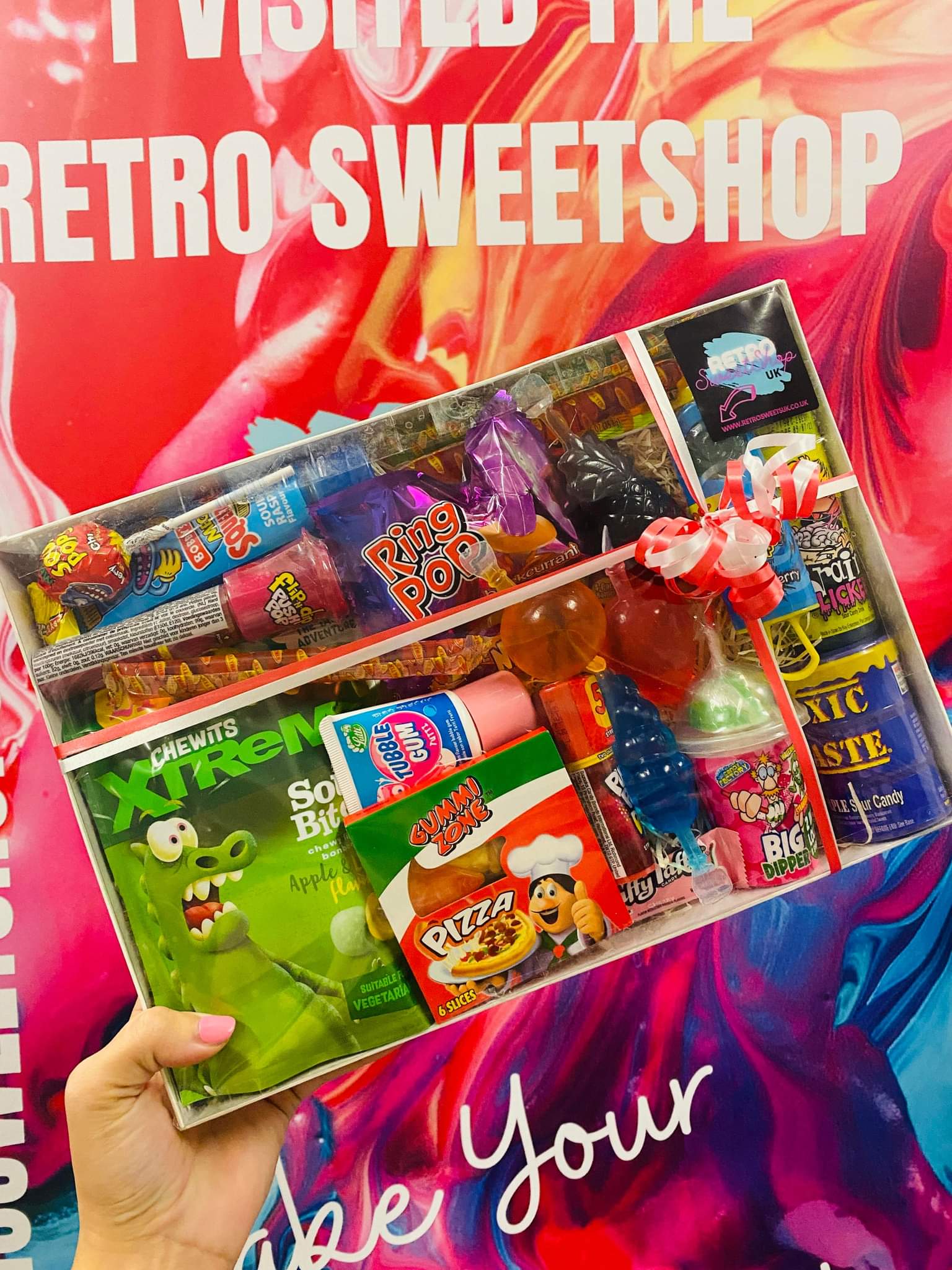 Tiktok Hamper – Retro SweetShop UK